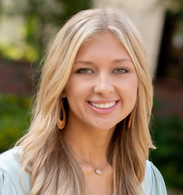 Savana Edwards | College of Business